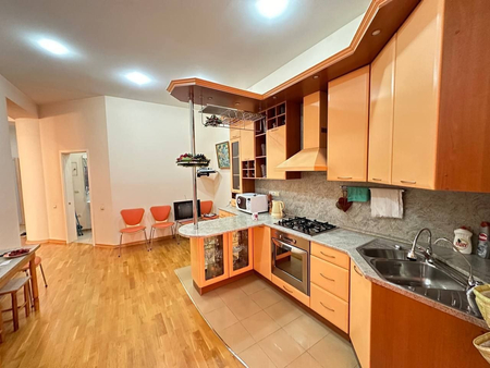 Продается 211м² ул.Чехова 3/4/4 ор-р Bon