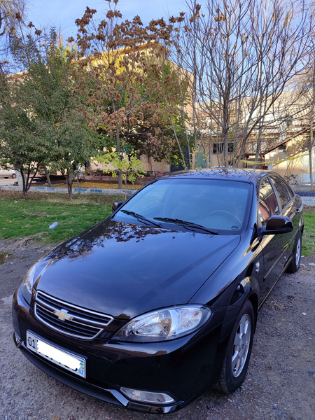 Срочно сотаман қора LACETTI, холати идеал