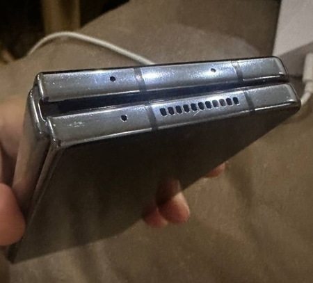 Продаю телефон Galaxy Z Fold 4