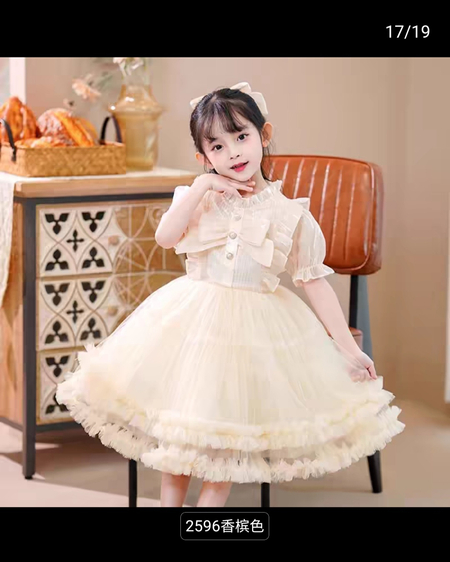 Для девочек 6-9 лет нарядные платья на прокат