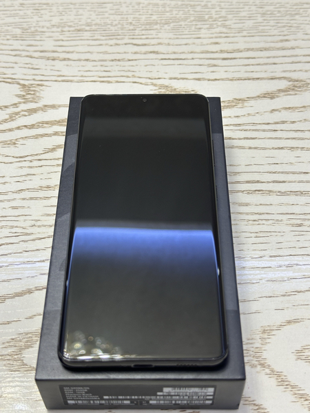 S21 ultra 256Gb black ideal