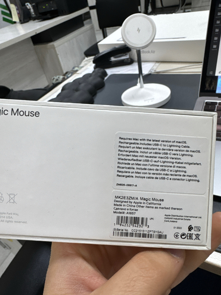 Magic Mouse почти новый