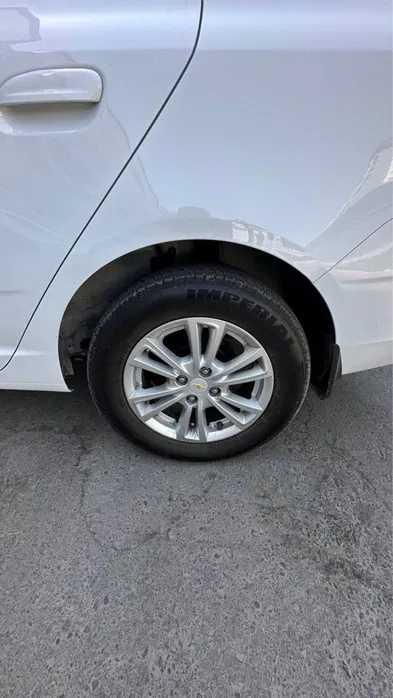 продаю автомобиль Кобальт