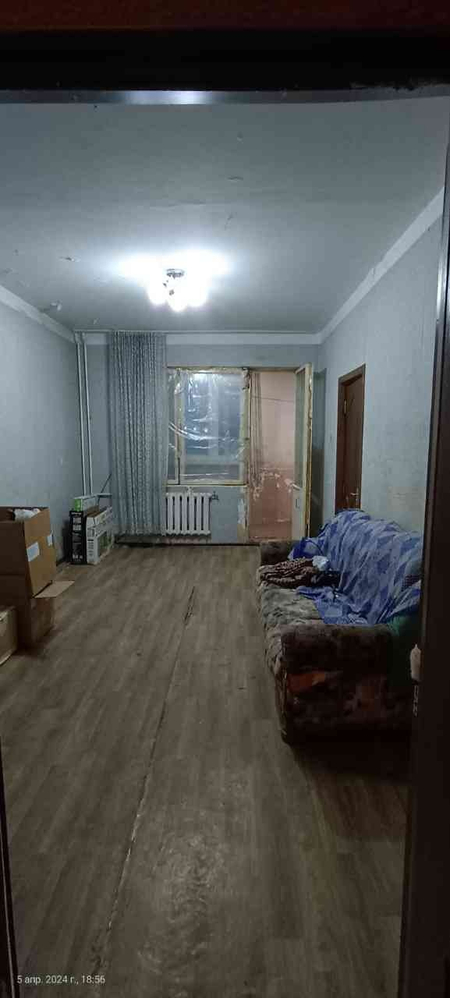 Продажа 2в3/1/4 на Юнусабад-11, 3 хонали сотилади