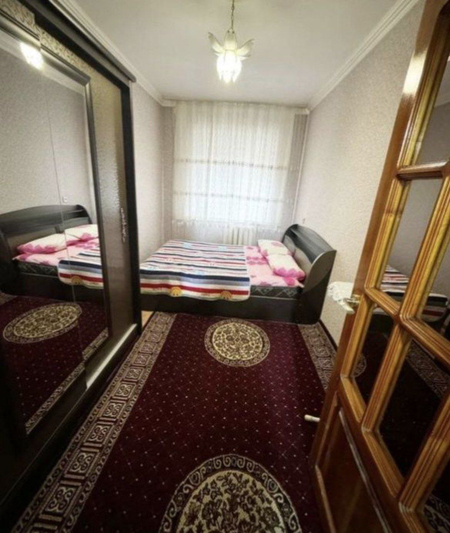 .Продам 2комнатную 77серия 2этаж балкон 2х6метр 56м2 11кварталЧиланзар