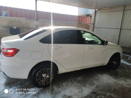 Lada vesta sotiladi