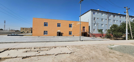 Uy sotiladi Qõshkõpir tuman markazida