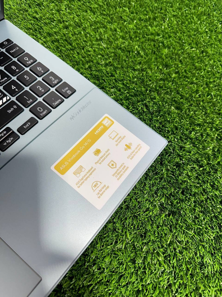 Asus Vivobook Amd Ryzen 5/7520U