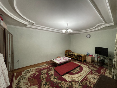 Toshkent shahar Istroxat da uy sotiladi 2.4 sotik