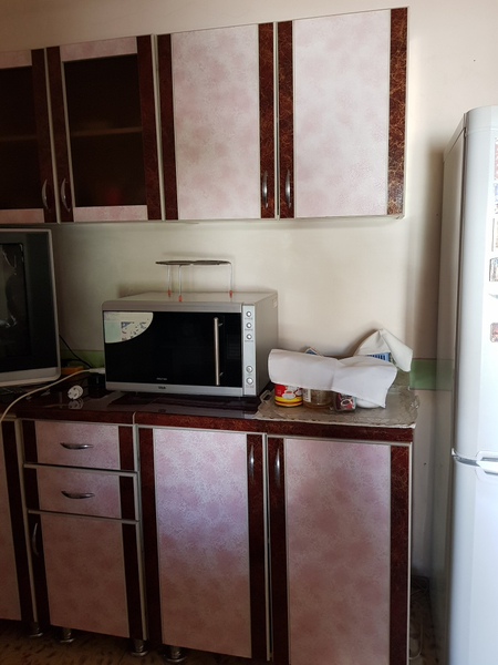 Кухонный мебель в хорошом состоянии