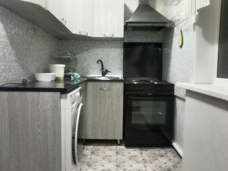 Arenda kvartira
Сергили спутник 1

3 хона

2 этаж

Деревяшка

350$+ 2