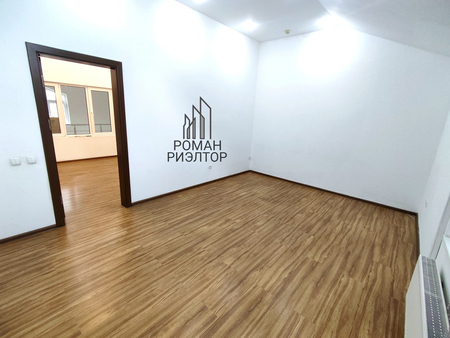 Аренда на Ц1, 64 школа, 152м²