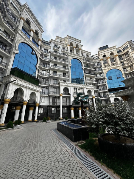 ЖК Абу Даби Продается 2 комнатная квартира ремонт ТЦ Малика