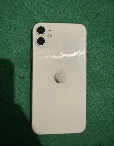 Iphone 11 sotiladi