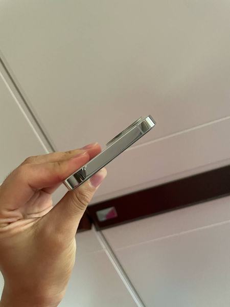 iphone 12 pro ideal