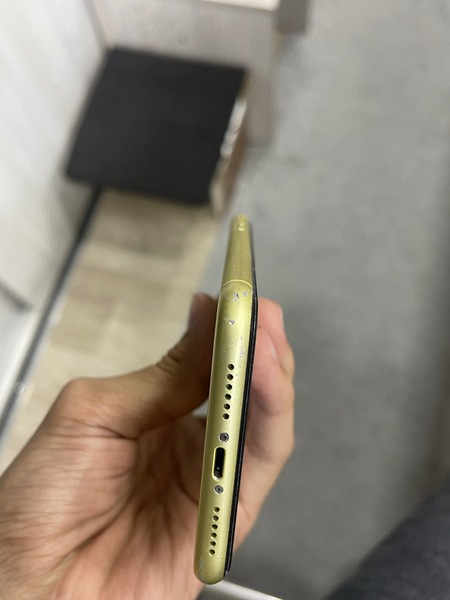 Iphone 11 xolati yaxshi
