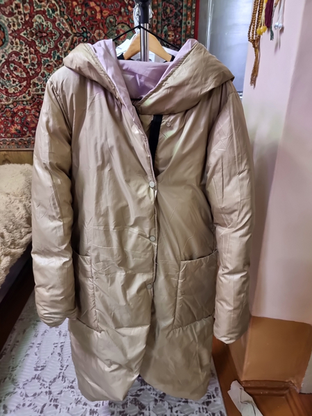 Продам куртки женские