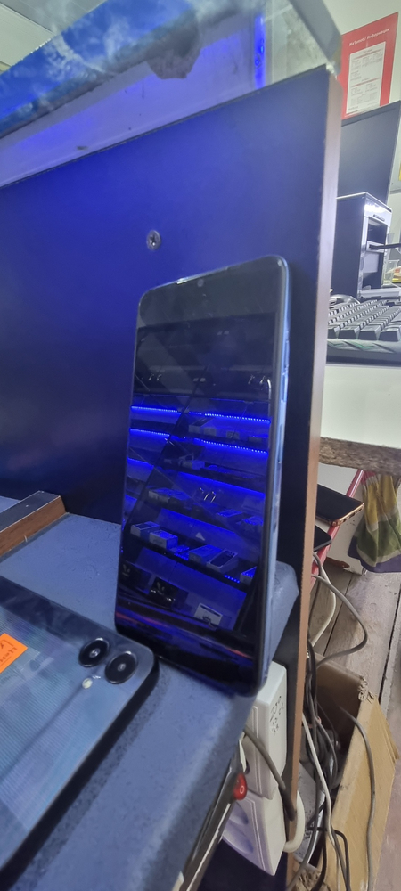 Samsung a 05 yangi