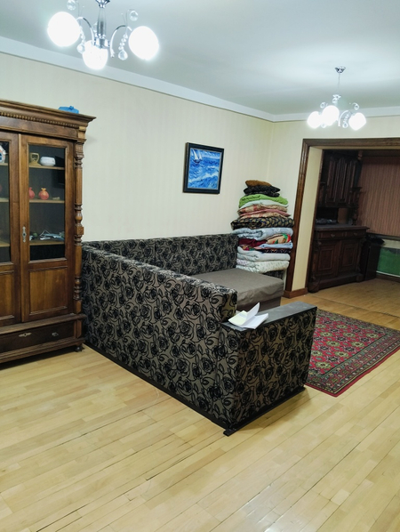 Сдаётся аренда квартира в центре города рядом метро Хамид Алимджан