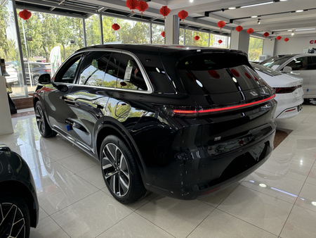 Li l6 max 1.5 t 36.6 kWh 1390 km zapas xodi
