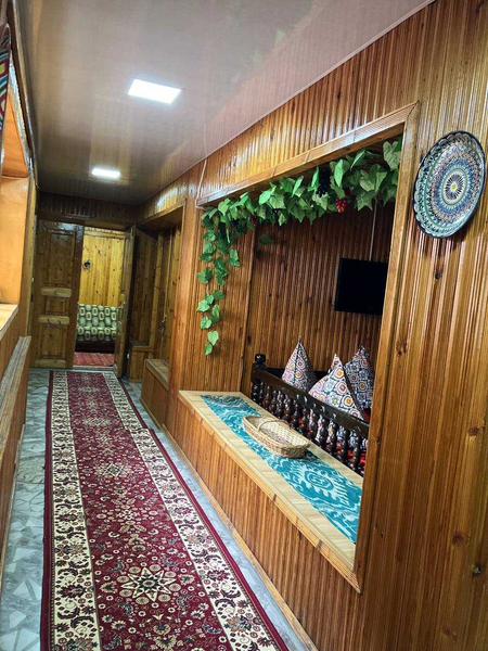 Пединститут 5 комн Аренда дом Ракат махаля,  рядом парк Бобура