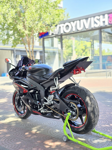 Сотилади Yamaha R1 2009