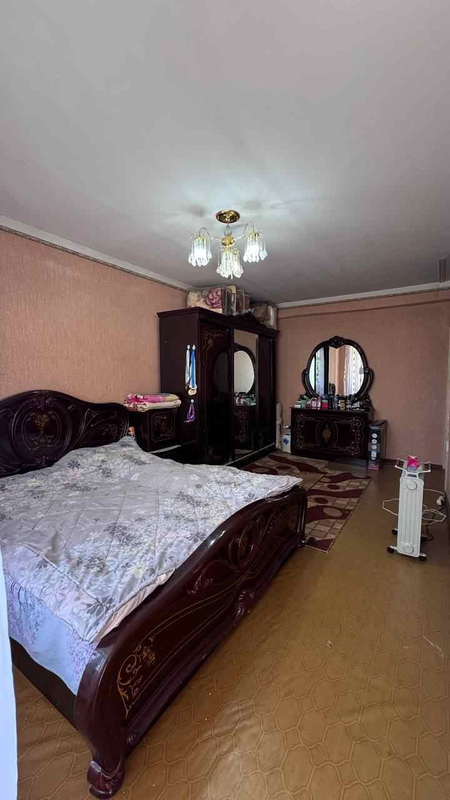 Юнусабад 19 квартал Ипотека 2/3/9 (68²) продаётся Бывшее общежитие