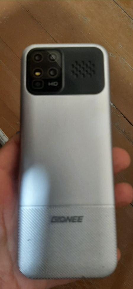 Gqnee_nokia_nokia