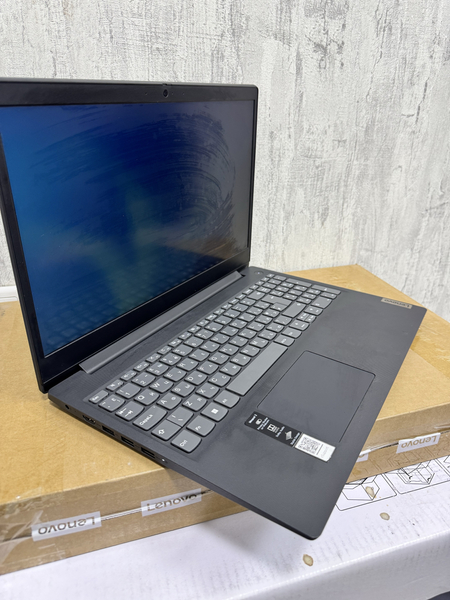 Notebook ACER b/u  5-256 celeron