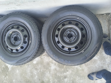 Балон Корейски  Nexen с дисками 205/65 R15