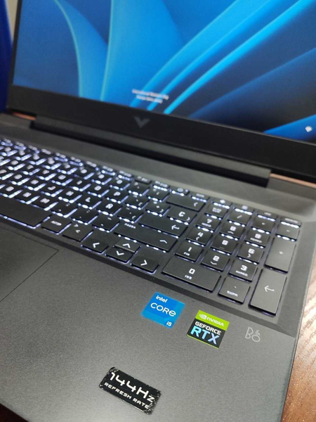 hp victus  dasturlash, gaming , 3dsmax,photoshop uchun juda qulay