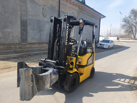 Автопогрузчик (auto kara, kara, кара) Хундай 1.8 тн