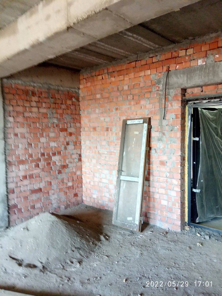 Продается квартира КОРОБКА яккасарайский район 8 род.дом