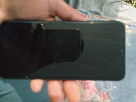 Redmi 9 Sroshna sotilyapti pul zarur 650 kelishamiz