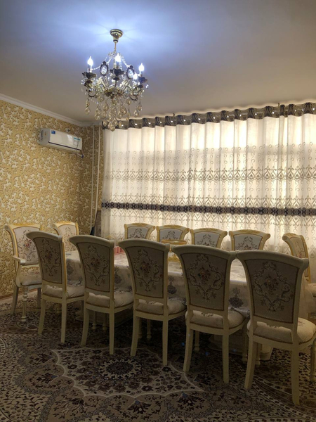 Продаётся 3 х ком квартира площ 83 м.кв.