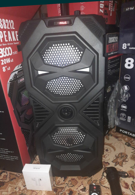Колонка симсиз микрофон 8212
