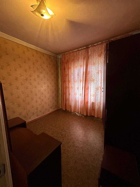 Рисовый базар 3х комнатная 1 этаж /5 80м2 о325