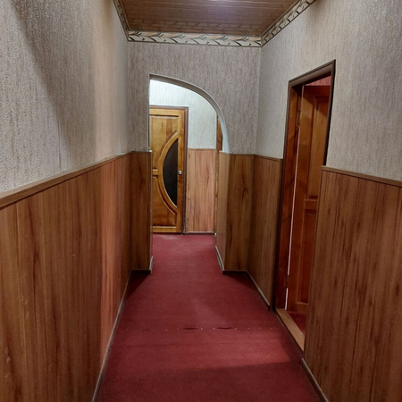 Fargʻona shahar kirguli konechkada yangi yevro remontli uy sotiladi