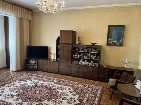 Осиё 2+2/5/9 Балкон  1*7м² Общ пл  60м²