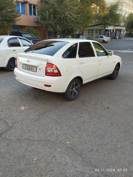 Lada priora срочно! Нархи такалган! 2012 йил!