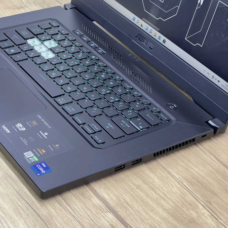 Asus Tuf Dash Core i7 11370H / 8GB / 512GB / RTX 3060 6GB