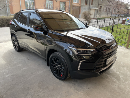 Srochna Trekker redline 2021. 22 yil qora toza ideal