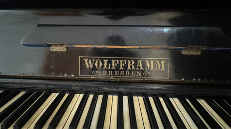 Продается Пианино Wolffram