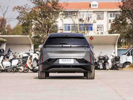 Zeekr X   (2024)