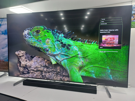 Телевизор QLED Samsung QE50Q60B 50