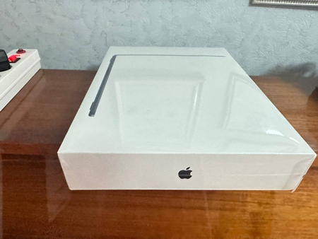 Macbook Air M2  16GB ram