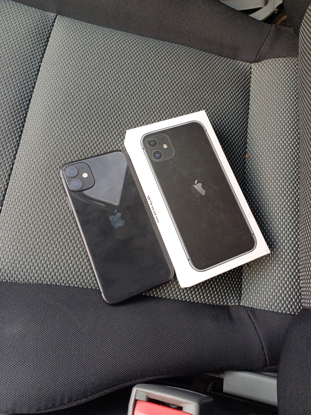 Iphone 11 64 gb sotiladi srochni