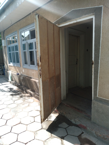 продаётся дом на берегу ташморя