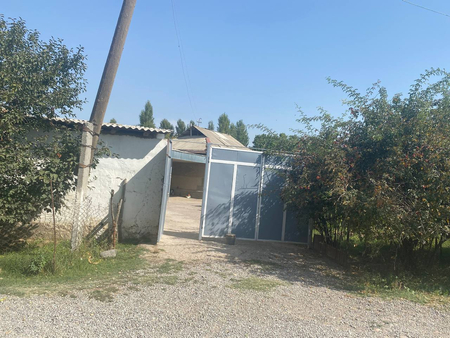 Уй сотилади. Бустонлик тумани. 70.000$