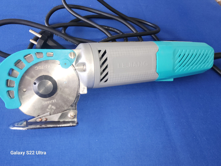 Lejiang dickviy noj YJ-70